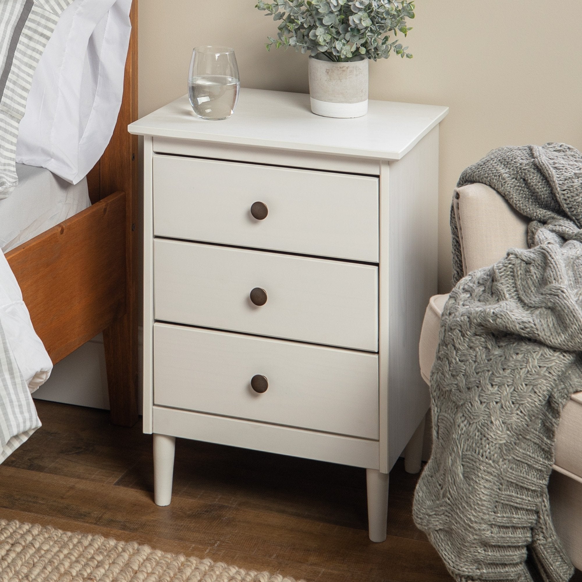Spencer Solid Wood Transitional Dresser: Timeless Style – Walker Edison