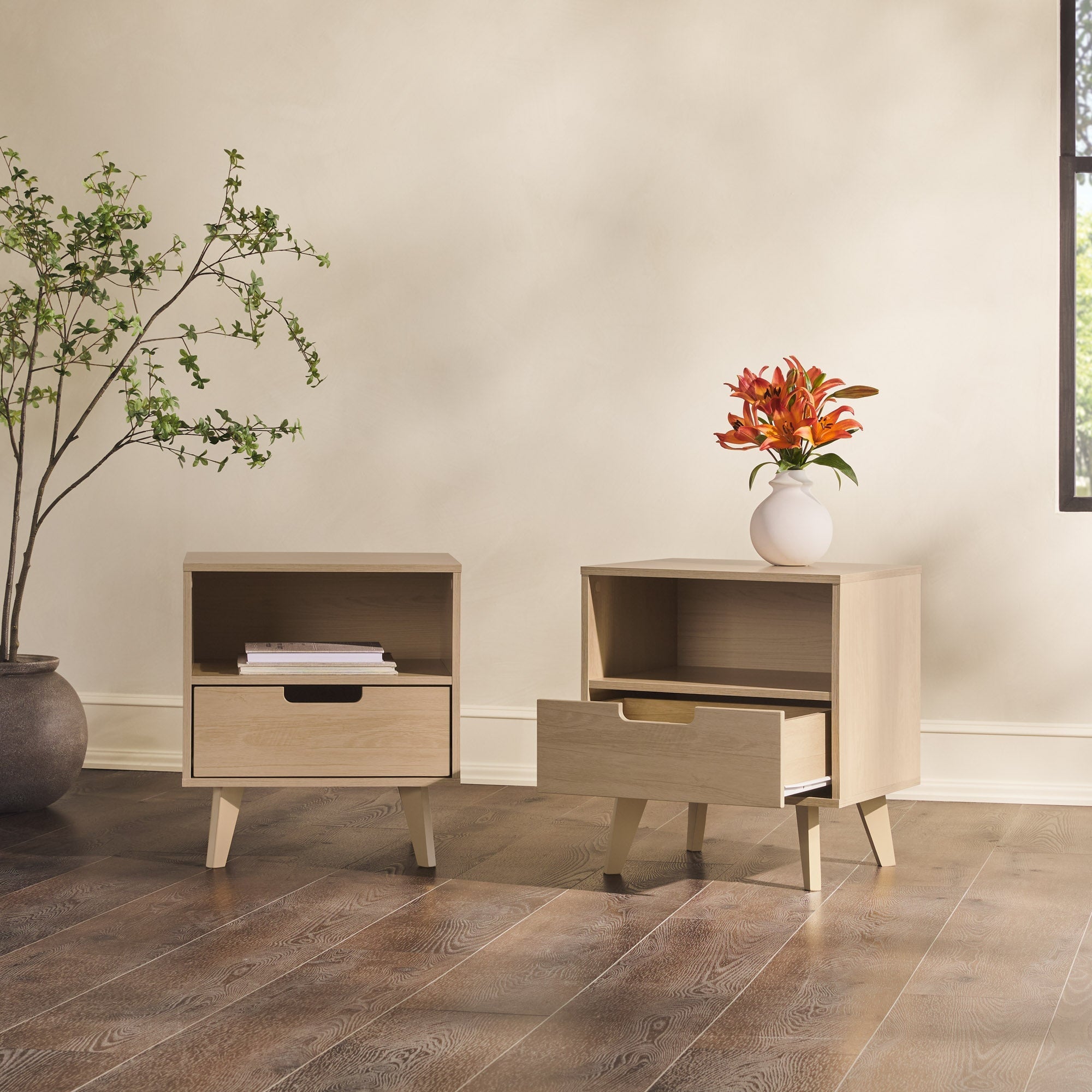 Sloane Hans Mid-Century Modern Angle-Leg Nightstand – Walker Edison
