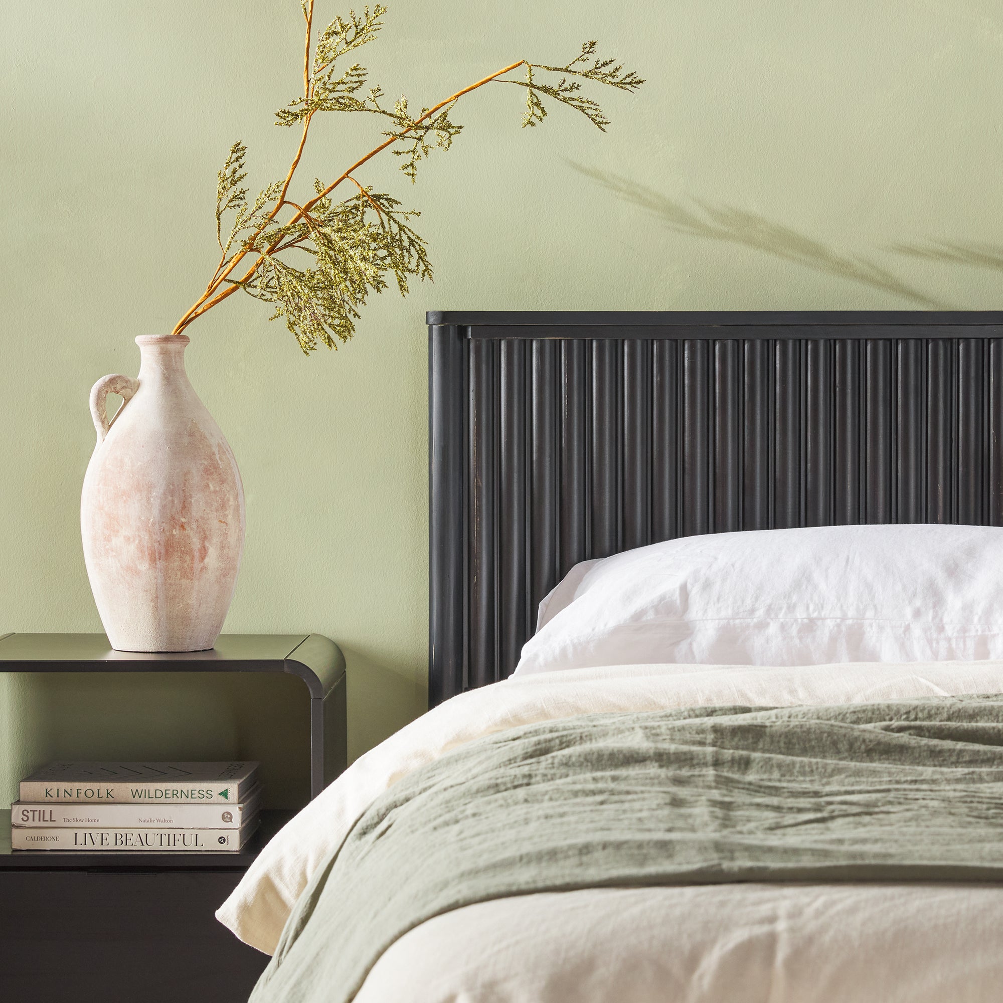 Paris Contemporary Reeded Headboard Solid Wood Bed – Walker Edison