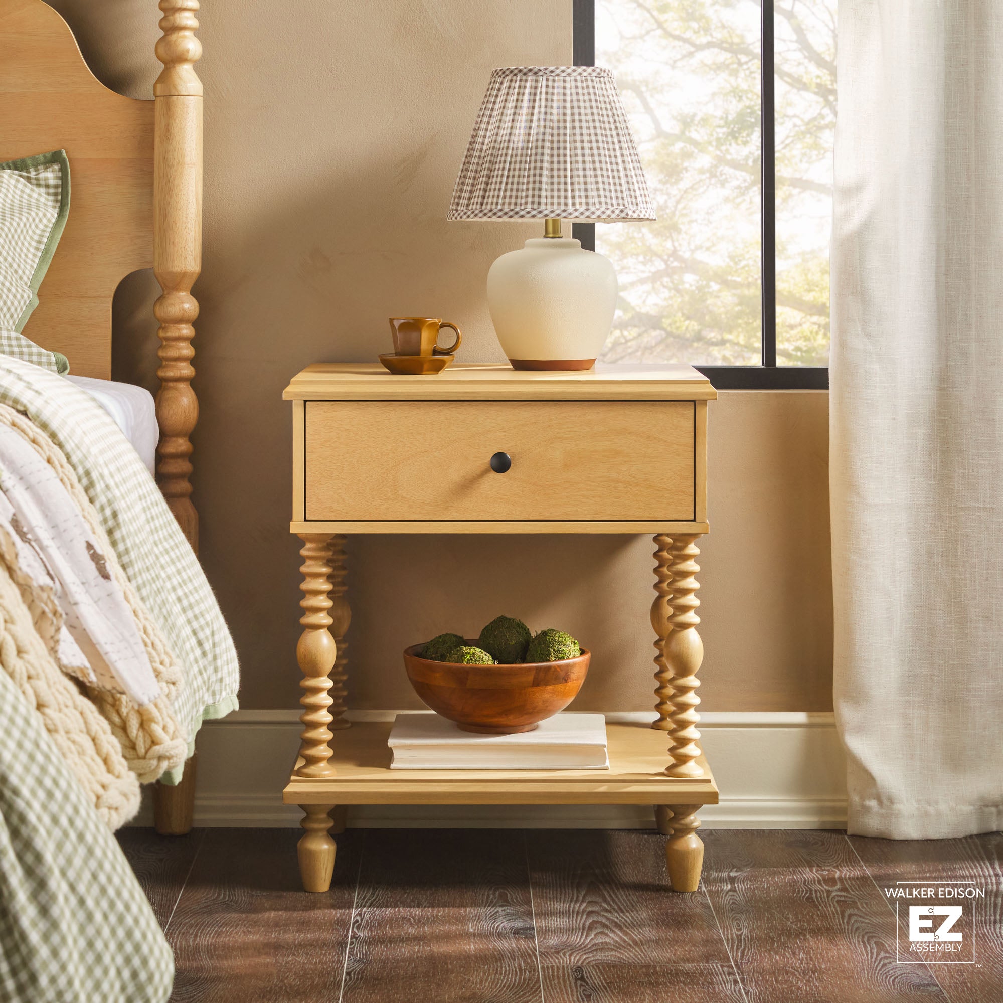 Traditional Vivienne Easy Assembly Solid Wood Nightstand – Walker Edison