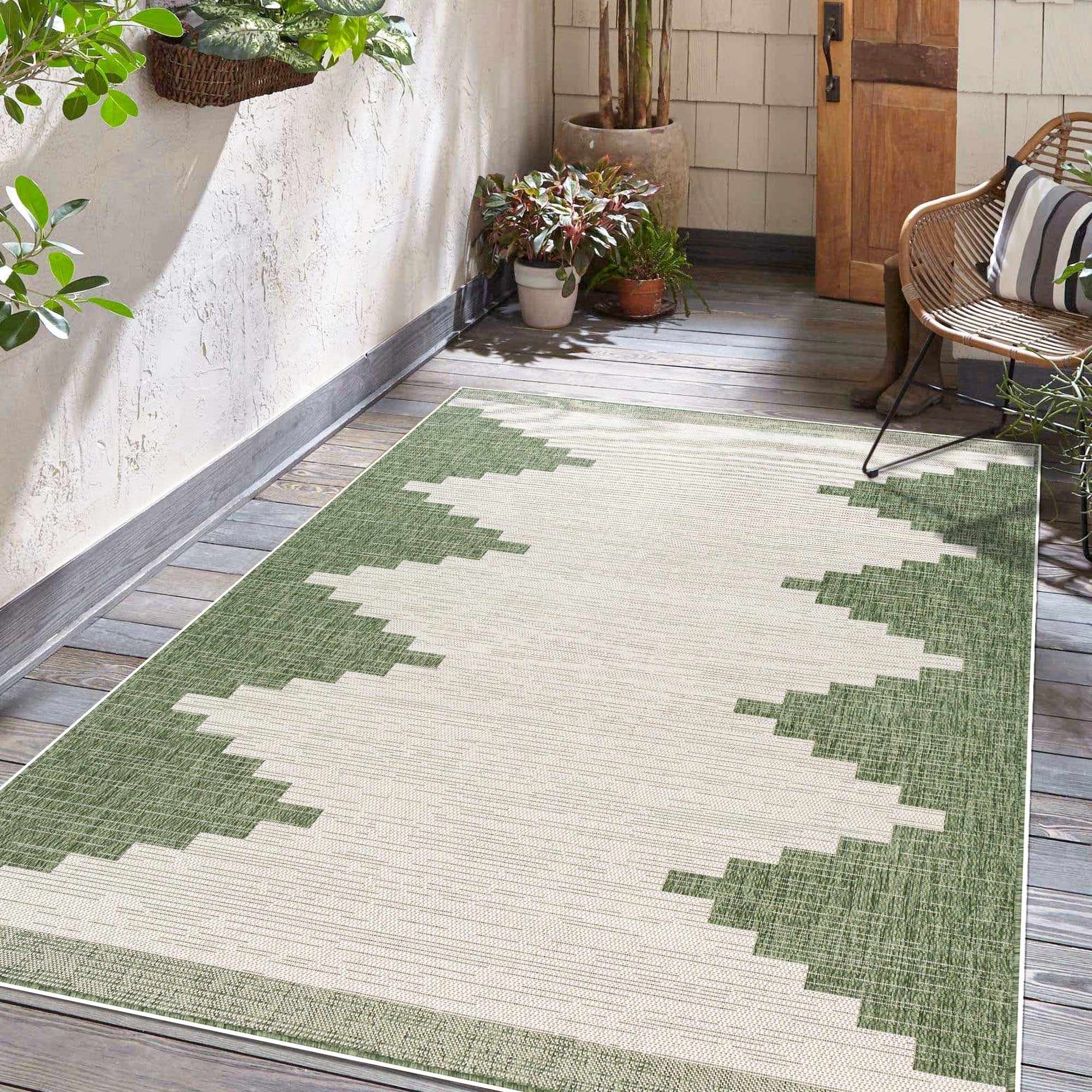 Boutique Rugs - Djugun Green Indoor & Outdoor Rug – Walker Edison